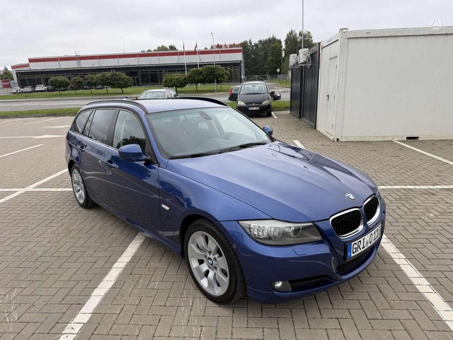 Zils BMW 320 2011 Panevēža, ar dzinēja tilpumu 2.00 L un nobraukumu 272 tūkst. km par 4650 €, foto 3 vietnē AUTOMOTO.COM.LV