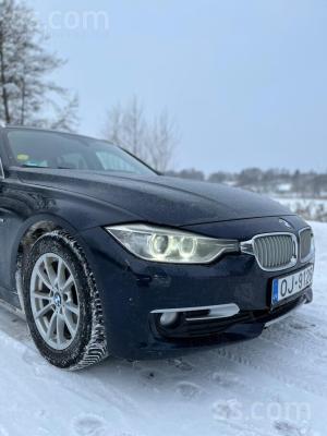 Blue BMW 320 2012 in Riga, with an engine capacity of 2.00 L and mileage of 351 thousand km for 7499 €, photo 5 on AUTOMOTO.COM.LV