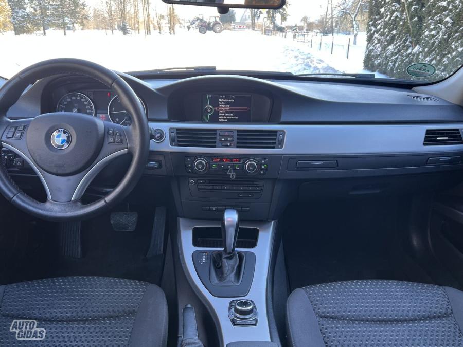 Zils BMW 320 2012 Ariogala, ar dzinēja tilpumu 2.00 L un nobraukumu 285 tūkst. km par 4800 €, foto 8 vietnē AUTOMOTO.COM.LV