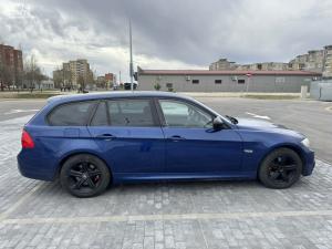 Blue BMW 320 2012 in Kaunas, with an engine capacity of 2.00 L and mileage of 325 thousand km for 5900 €, photo 5 on AUTOMOTO.COM.LV