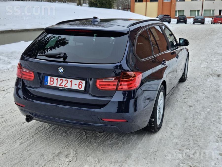 Blue BMW 320 2012 in Jekabpils, with an engine capacity of 2.00 L and mileage of 241 thousand km for 7390 €, photo 8 on AUTOMOTO.COM.LV