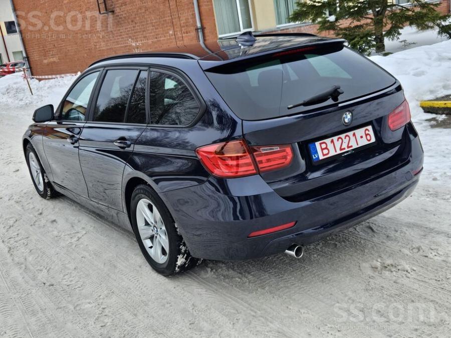 Blue BMW 320 2012 in Jekabpils, with an engine capacity of 2.00 L and mileage of 241 thousand km for 7390 €, photo 10 on AUTOMOTO.COM.LV
