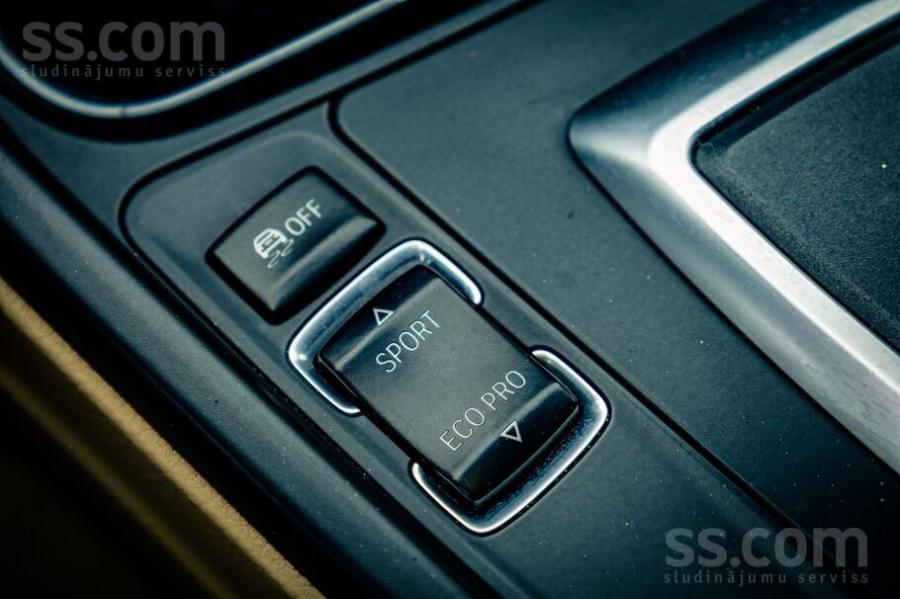 Blue BMW 320 2012 in Riga, with an engine capacity of 2.00 L and mileage of 289 thousand km for 9990 €, photo 22 on AUTOMOTO.COM.LV