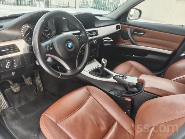 Zils BMW 320 2012 Cēsis, ar dzinēja tilpumu 2.00 L un nobraukumu 275 tūkst. km par 5950 €, foto 9 vietnē AUTOMOTO.COM.LV