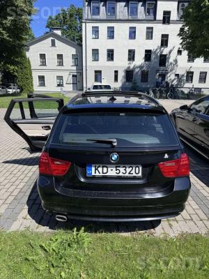 Blue BMW 320 2012 in Riga, with an engine capacity of 2.00 L and mileage of 343 thousand km for 3900 €, photo 11 on AUTOMOTO.COM.LV