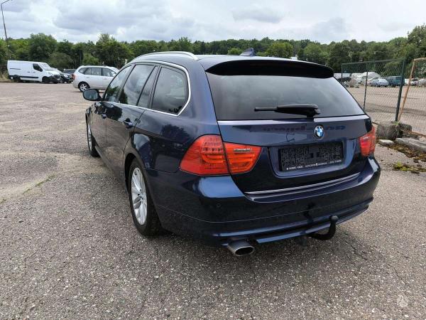Blue BMW 320 2012 in Alytus, with an engine capacity of 2.00 L and mileage of 334 thousand km for 4850 €, photo 5 on AUTOMOTO.COM.LV