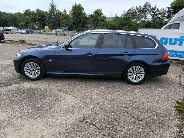 Blue BMW 320 2012 in Alytus, with an engine capacity of 2.00 L and mileage of 334 thousand km for 4850 €, photo 10 on AUTOMOTO.COM.LV
