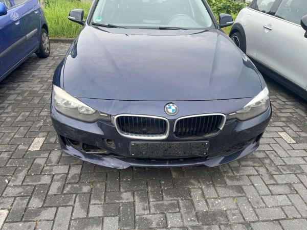 Blue BMW 320 2012 in Ukmerge, with an engine capacity of 2.00 L and mileage of 261 thousand km for 4600 €, photo 5 on AUTOMOTO.COM.LV