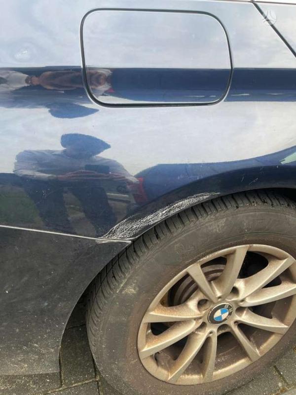 Blue BMW 320 2012 in Ukmerge, with an engine capacity of 2.00 L and mileage of 261 thousand km for 4600 €, photo 8 on AUTOMOTO.COM.LV