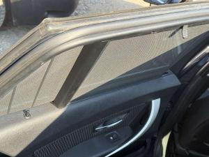 Blue BMW 320 2012 in Ukmerge, with an engine capacity of 2.00 L and mileage of 261 thousand km for 4600 €, photo 17 on AUTOMOTO.COM.LV