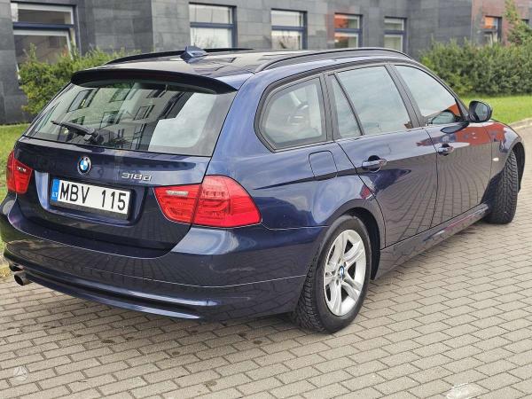 Zils BMW 320 2012 Viļņa, ar dzinēja tilpumu 2.00 L un nobraukumu 206 tūkst. km par 5000 €, foto 6 vietnē AUTOMOTO.COM.LV