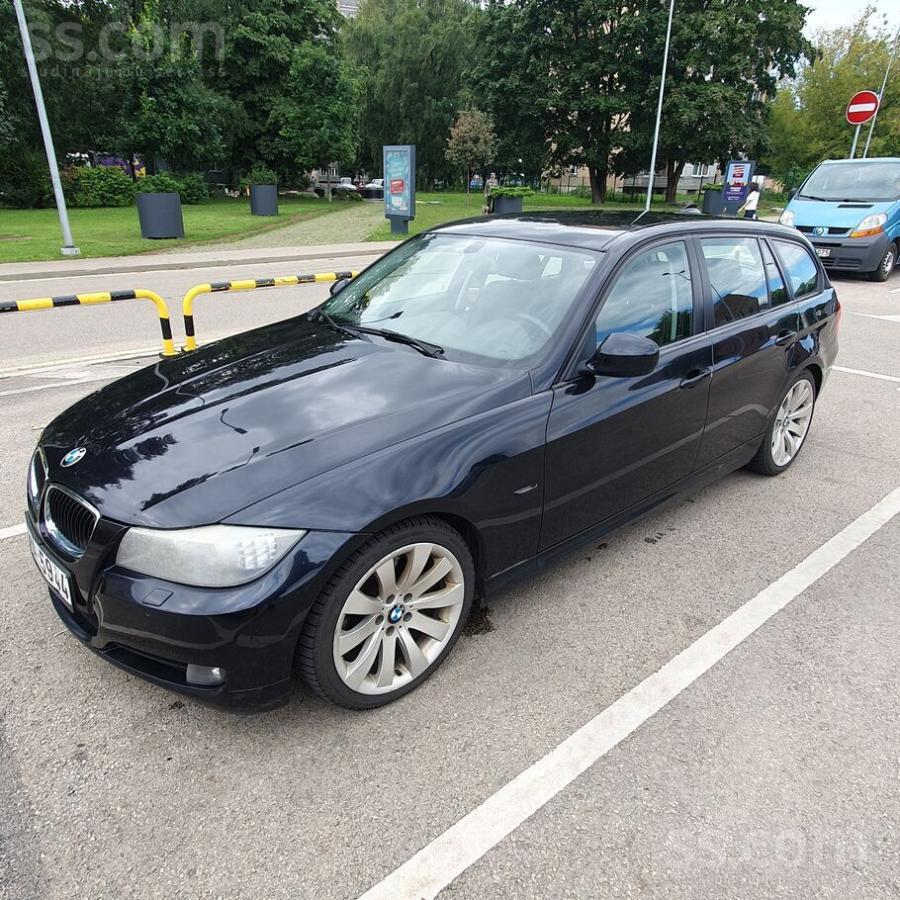 Blue BMW 320 2012 in Riga, with an engine capacity of 2.00 L and mileage of 352 thousand km for 4100 €, photo 1 on AUTOMOTO.COM.LV