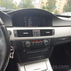 Blue BMW 320 2012 in Riga, with an engine capacity of 2.00 L and mileage of 352 thousand km for 4100 €, photo 8 on AUTOMOTO.COM.LV