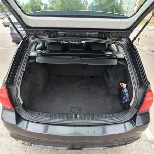 Blue BMW 320 2012 in Riga, with an engine capacity of 2.00 L and mileage of 352 thousand km for 4100 €, photo 10 on AUTOMOTO.COM.LV