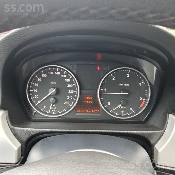 Blue BMW 320 2012 in Riga, with an engine capacity of 2.00 L and mileage of 352 thousand km for 4100 €, photo 9 on AUTOMOTO.COM.LV
