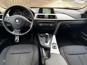 Blue BMW 320 2013 in Ukmerge, with an engine capacity of 2.00 L and mileage of 330 thousand km for 4999 €, photo 8 on AUTOMOTO.COM.LV