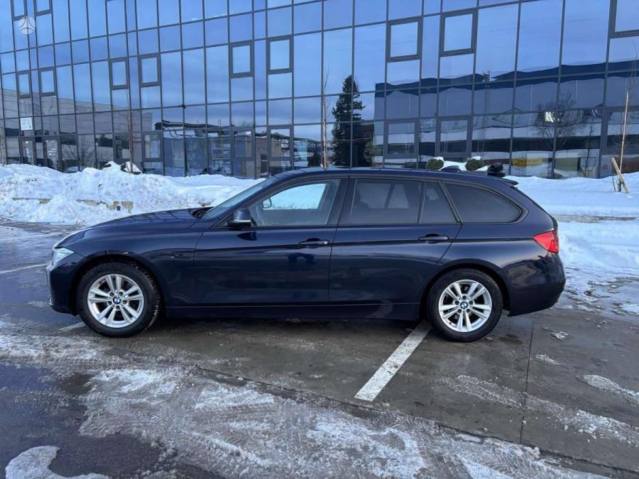 Blue BMW 320 2013 in Panevezys, with an engine capacity of 2.00 L and mileage of 378 thousand km for 7200 €, photo 4 on AUTOMOTO.COM.LV