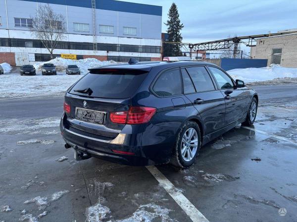 Zils BMW 320 2013 Panevēža, ar dzinēja tilpumu 2.00 L un nobraukumu 378 tūkst. km par 7200 €, foto 7 vietnē AUTOMOTO.COM.LV