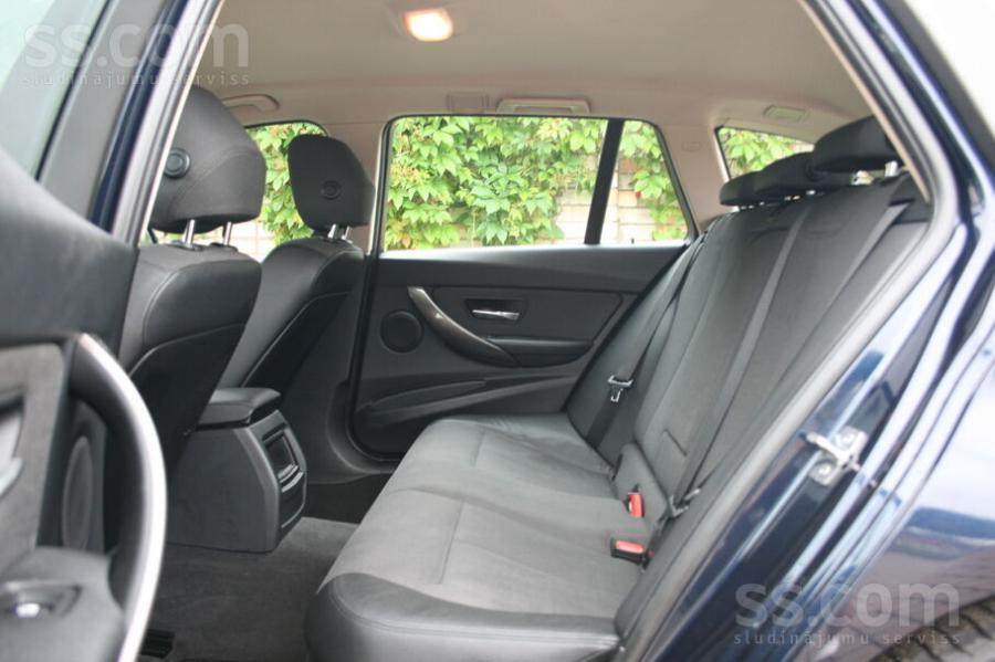 Blue BMW 320 2013 in Jelgava, with an engine capacity of 2.00 L and mileage of 260 thousand km for 8675 €, photo 22 on AUTOMOTO.COM.LV