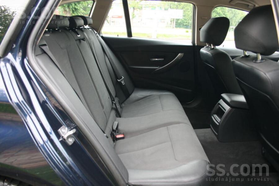 Blue BMW 320 2013 in Jelgava, with an engine capacity of 2.00 L and mileage of 260 thousand km for 8675 €, photo 26 on AUTOMOTO.COM.LV