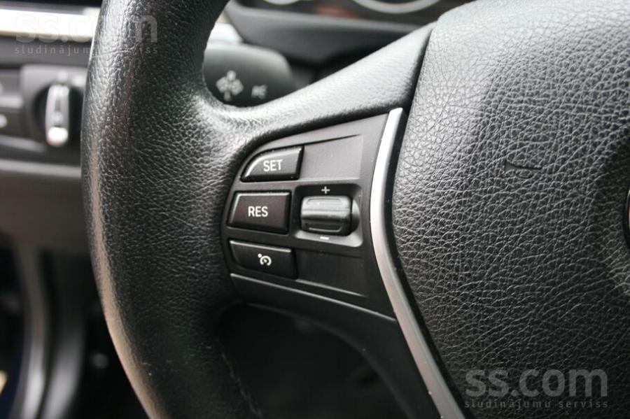 Blue BMW 320 2013 in Jelgava, with an engine capacity of 2.00 L and mileage of 260 thousand km for 8675 €, photo 33 on AUTOMOTO.COM.LV