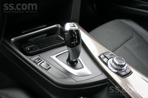 Blue BMW 320 2013 in Jelgava, with an engine capacity of 2.00 L and mileage of 260 thousand km for 8675 €, photo 35 on AUTOMOTO.COM.LV