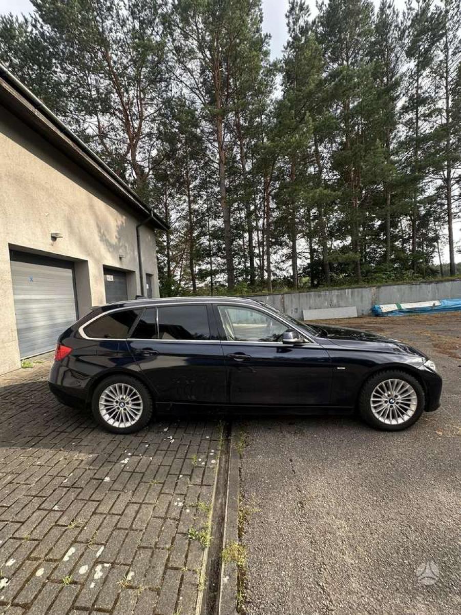 Blue BMW 320 2013 in Vilnius, with an engine capacity of 2.00 L and mileage of 267 thousand km for 7200 €, photo 5 on AUTOMOTO.COM.LV