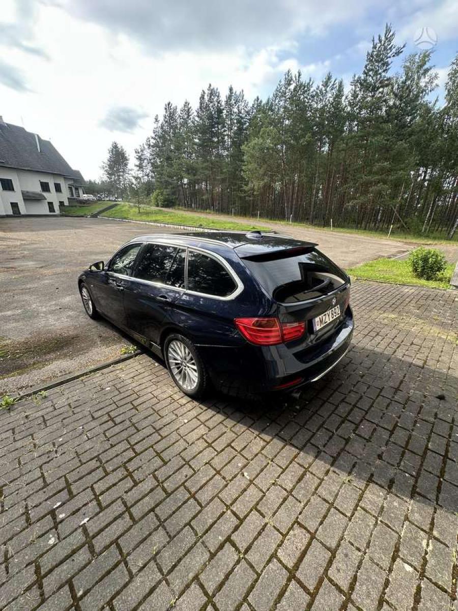 Blue BMW 320 2013 in Vilnius, with an engine capacity of 2.00 L and mileage of 267 thousand km for 7200 €, photo 9 on AUTOMOTO.COM.LV