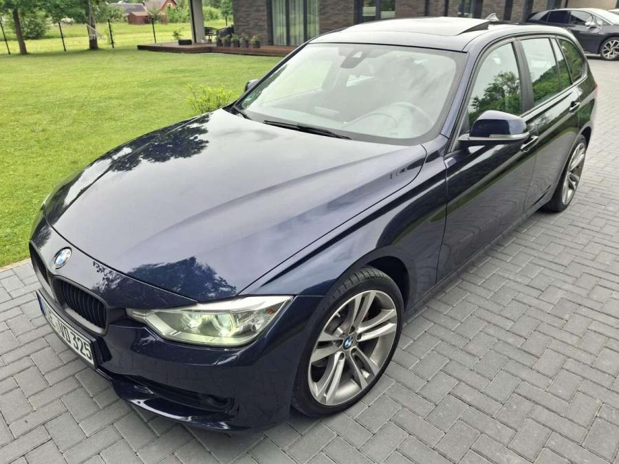 Zils BMW 320 2013 Prienai, ar dzinēja tilpumu 2.00 L un nobraukumu 256 tūkst. km par 6850 €, foto 4 vietnē AUTOMOTO.COM.LV