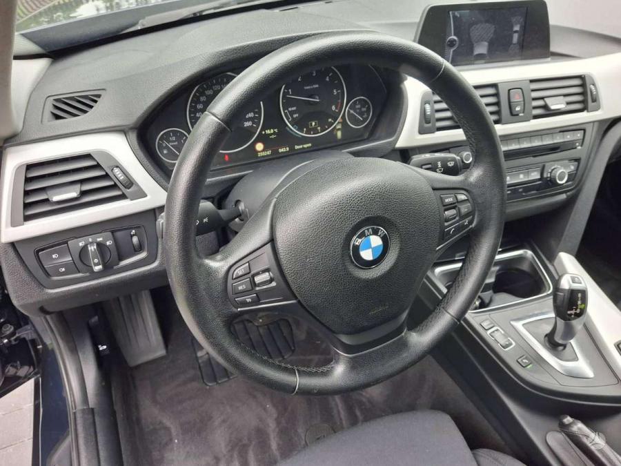 Zils BMW 320 2013 Prienai, ar dzinēja tilpumu 2.00 L un nobraukumu 256 tūkst. km par 6850 €, foto 14 vietnē AUTOMOTO.COM.LV