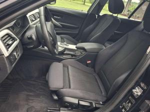 Zils BMW 320 2013 Prienai, ar dzinēja tilpumu 2.00 L un nobraukumu 256 tūkst. km par 6850 €, foto 17 vietnē AUTOMOTO.COM.LV