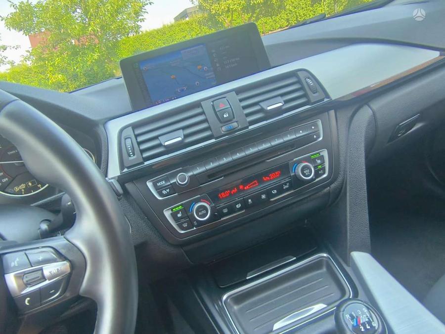 Zils BMW 320 2013 Kauņa, ar dzinēja tilpumu 2.00 L un nobraukumu 290 tūkst. km par 5850 €, foto 28 vietnē AUTOMOTO.COM.LV