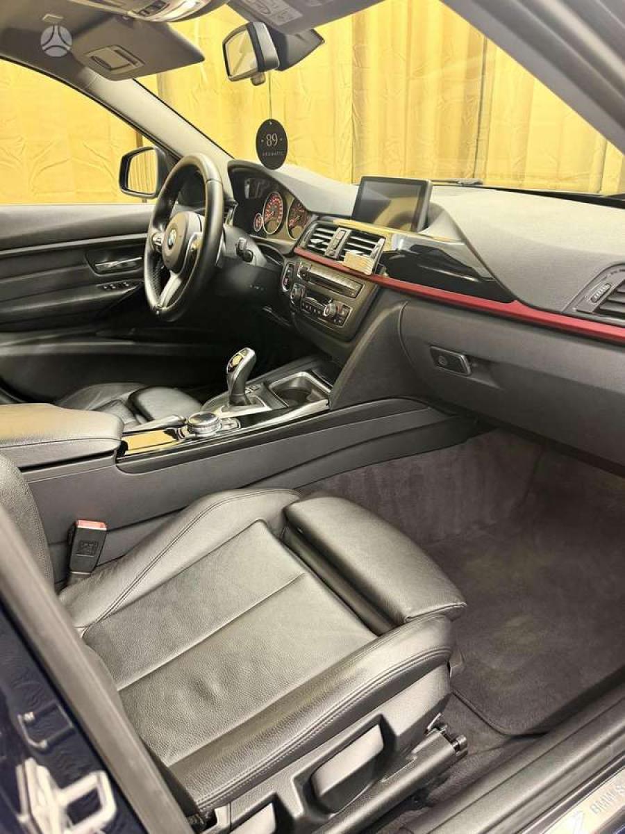 Blue BMW 320 2013 in Kaunas, with an engine capacity of 2.00 L and mileage of 360 thousand km for 7999 €, photo 15 on AUTOMOTO.COM.LV
