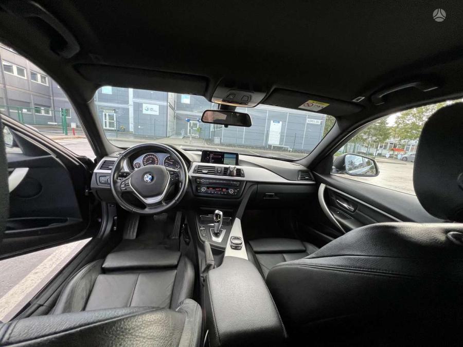 Blue BMW 320 2013 in Kaunas, with an engine capacity of 2.00 L and mileage of 292 thousand km for 8000 €, photo 14 on AUTOMOTO.COM.LV