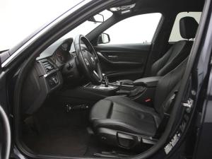 Blue BMW 320 2014 in Vilnius, with an engine capacity of 2.00 L and mileage of 247 thousand km for 10799 €, photo 5 on AUTOMOTO.COM.LV