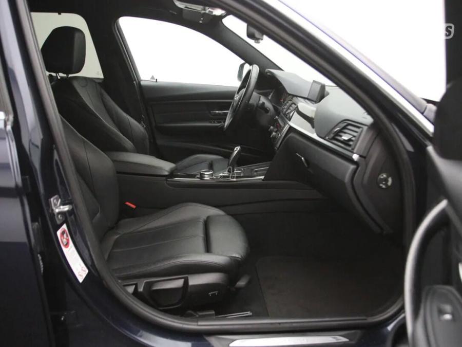 Blue BMW 320 2014 in Vilnius, with an engine capacity of 2.00 L and mileage of 247 thousand km for 10799 €, photo 15 on AUTOMOTO.COM.LV