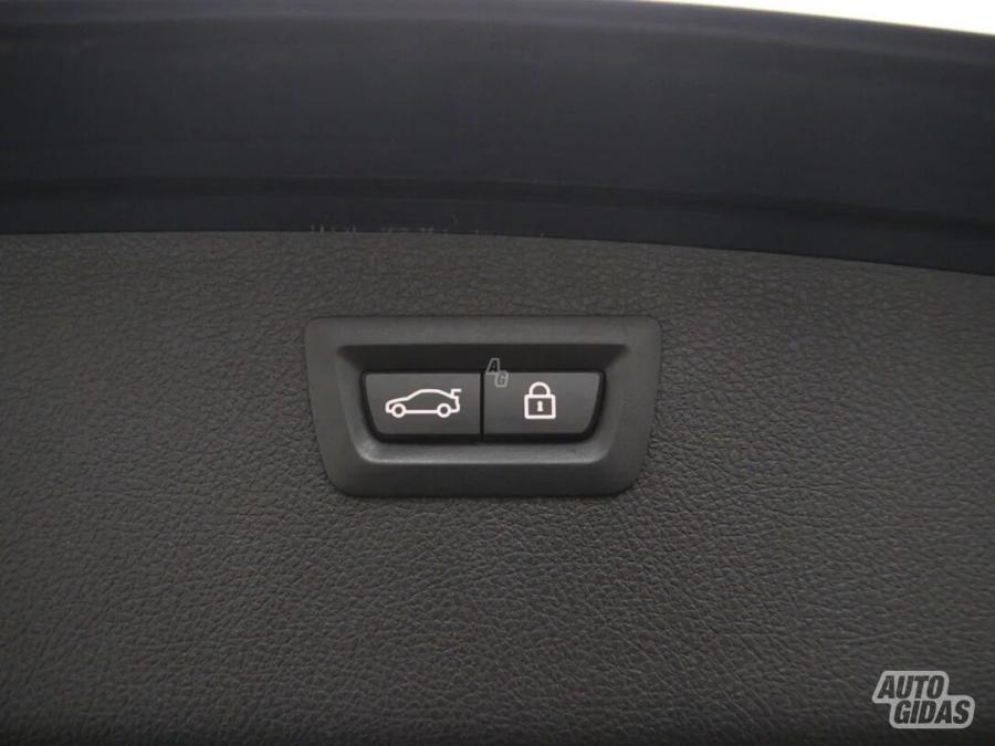Blue BMW 320 2014 in Vilnius, with an engine capacity of 2.00 L and mileage of 247 thousand km for 10799 €, photo 33 on AUTOMOTO.COM.LV