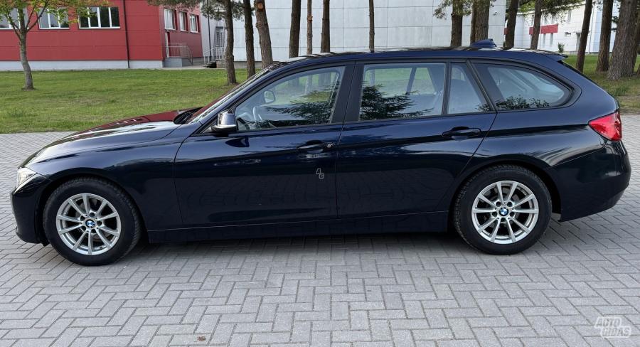 Blue BMW 320 2014 in Vilnius, with an engine capacity of 2.00 L and mileage of 211 thousand km for 6750 €, photo 9 on AUTOMOTO.COM.LV