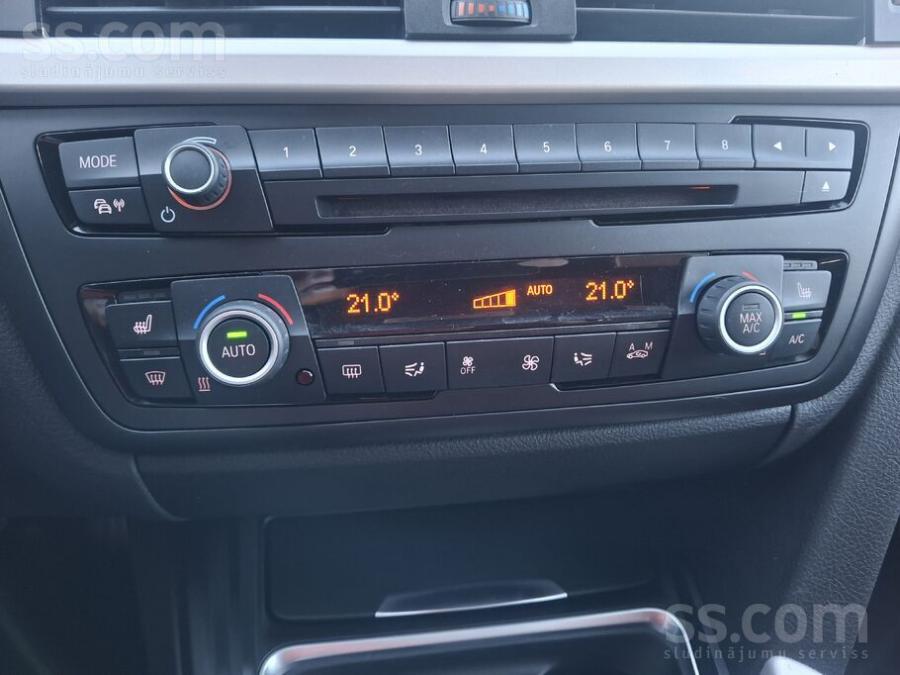 Blue BMW 320 2014 in Riga, with an engine capacity of 2.00 L and mileage of 244 thousand km for 9650 €, photo 17 on AUTOMOTO.COM.LV