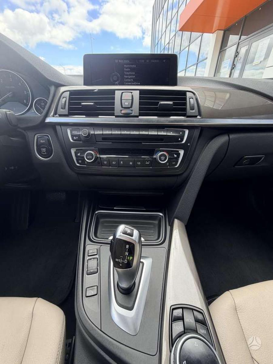 Blue BMW 320 2014 in Vilnius, with an engine capacity of 2.00 L and mileage of 282 thousand km for 9300 €, photo 11 on AUTOMOTO.COM.LV