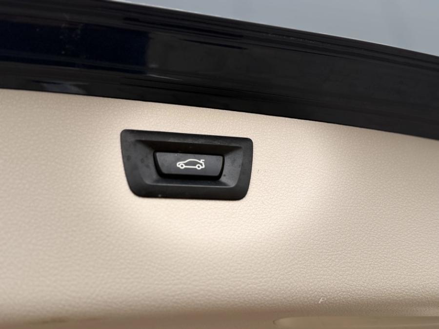 Zils BMW 320 2014 Rīga, ar dzinēja tilpumu 2.00 L un nobraukumu 229 tūkst. km par 8600 €, foto 12 vietnē AUTOMOTO.COM.LV