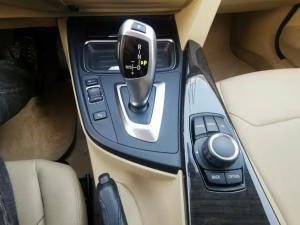 Zils BMW 320 2014 Kuldīga, ar dzinēja tilpumu 2.00 L un nobraukumu 205 tūkst. km par 10900 €, foto 13 vietnē AUTOMOTO.COM.LV
