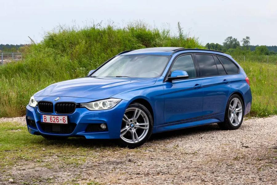 Blue BMW 320 2014 in Riga, with an engine capacity of 2.00 L and mileage of 270 thousand km for 11995 €, photo 4 on AUTOMOTO.COM.LV