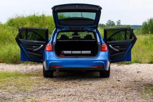 Blue BMW 320 2014 in Riga, with an engine capacity of 2.00 L and mileage of 270 thousand km for 11995 €, photo 6 on AUTOMOTO.COM.LV
