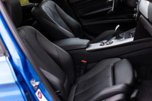 Blue BMW 320 2014 in Riga, with an engine capacity of 2.00 L and mileage of 270 thousand km for 11995 €, photo 22 on AUTOMOTO.COM.LV