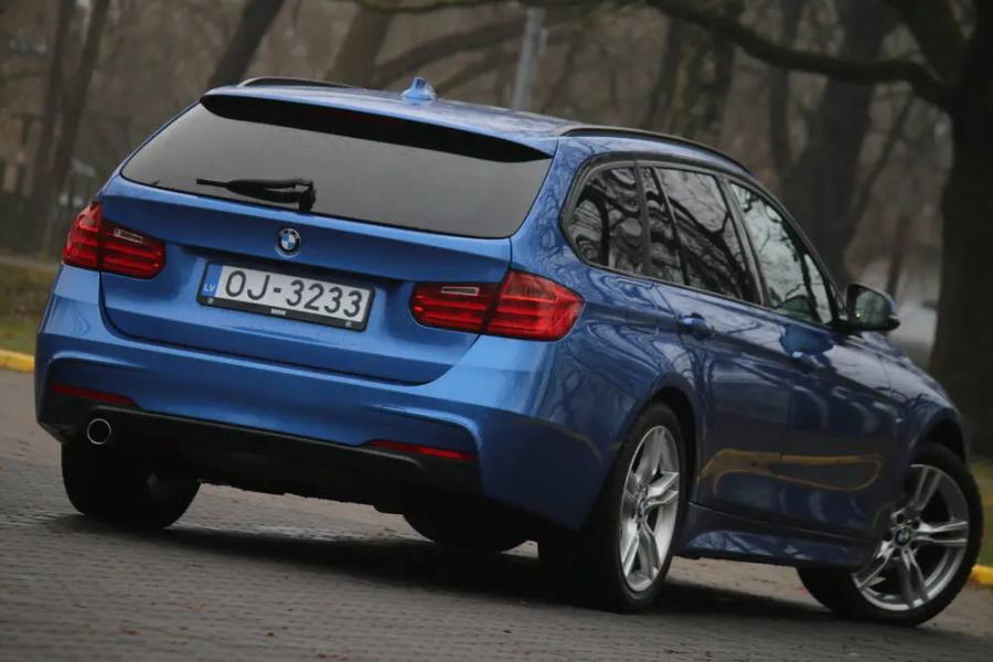 Blue BMW 320 2014 in Riga, with an engine capacity of 2.00 L and mileage of 264 thousand km for 11290 €, photo 3 on AUTOMOTO.COM.LV