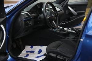Blue BMW 320 2014 in Riga, with an engine capacity of 2.00 L and mileage of 264 thousand km for 11290 €, photo 9 on AUTOMOTO.COM.LV