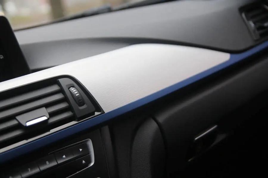 Blue BMW 320 2014 in Riga, with an engine capacity of 2.00 L and mileage of 264 thousand km for 11290 €, photo 23 on AUTOMOTO.COM.LV