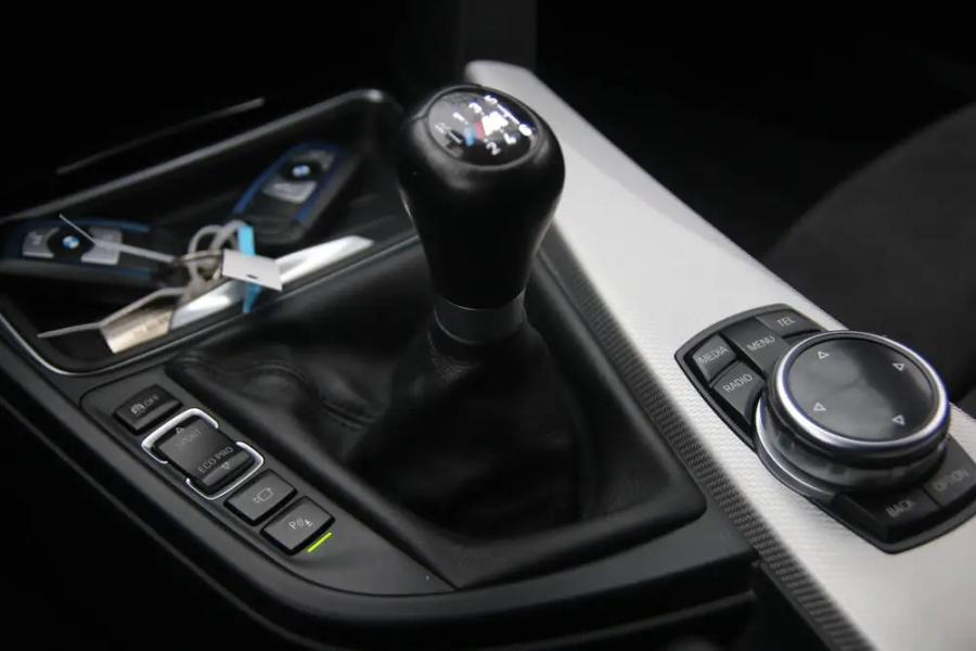 Blue BMW 320 2014 in Riga, with an engine capacity of 2.00 L and mileage of 264 thousand km for 11290 €, photo 26 on AUTOMOTO.COM.LV