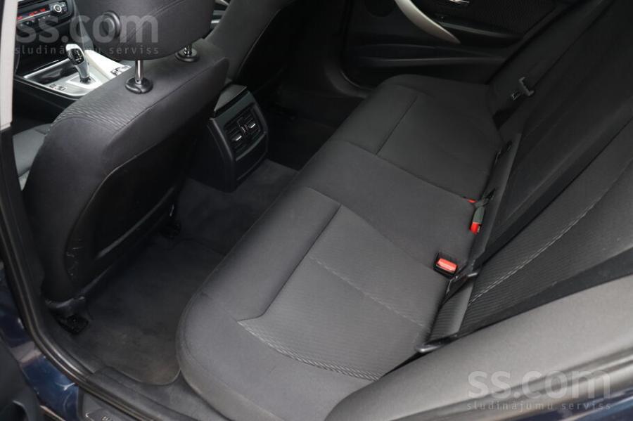 Zils BMW 320 2014 Valmiera, ar dzinēja tilpumu 2.00 L un nobraukumu 0 tūkst. km par 7600 €, foto 9 vietnē AUTOMOTO.COM.LV